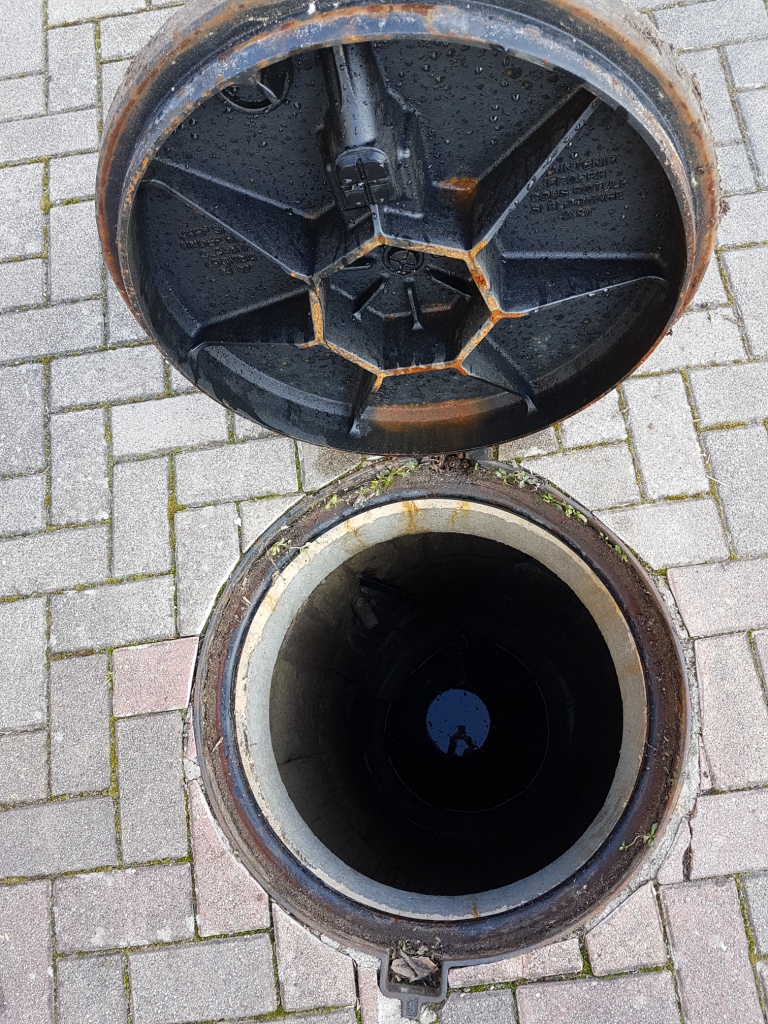 APRONA - Piézomètre 01696X0006 / 606